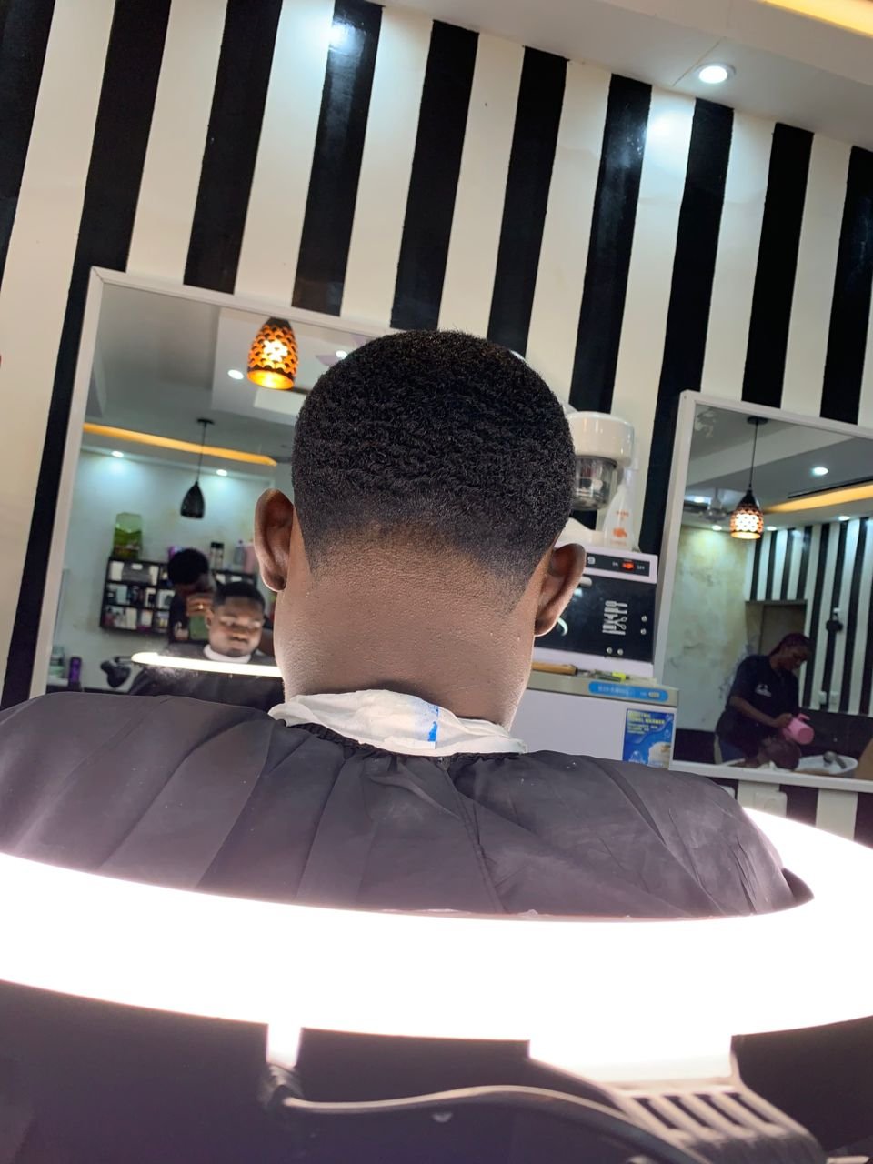 Le « Typer » : La Coiffure Tendance Que Tous les Jeunes S’arrachent ...